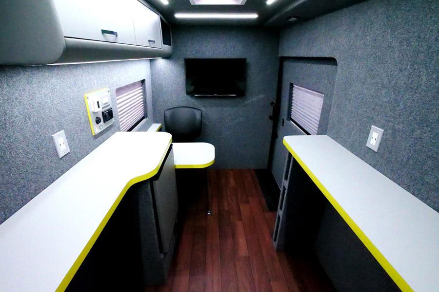 Ford Transit Staff Recruitment Mobile Office – HQ Custom Design