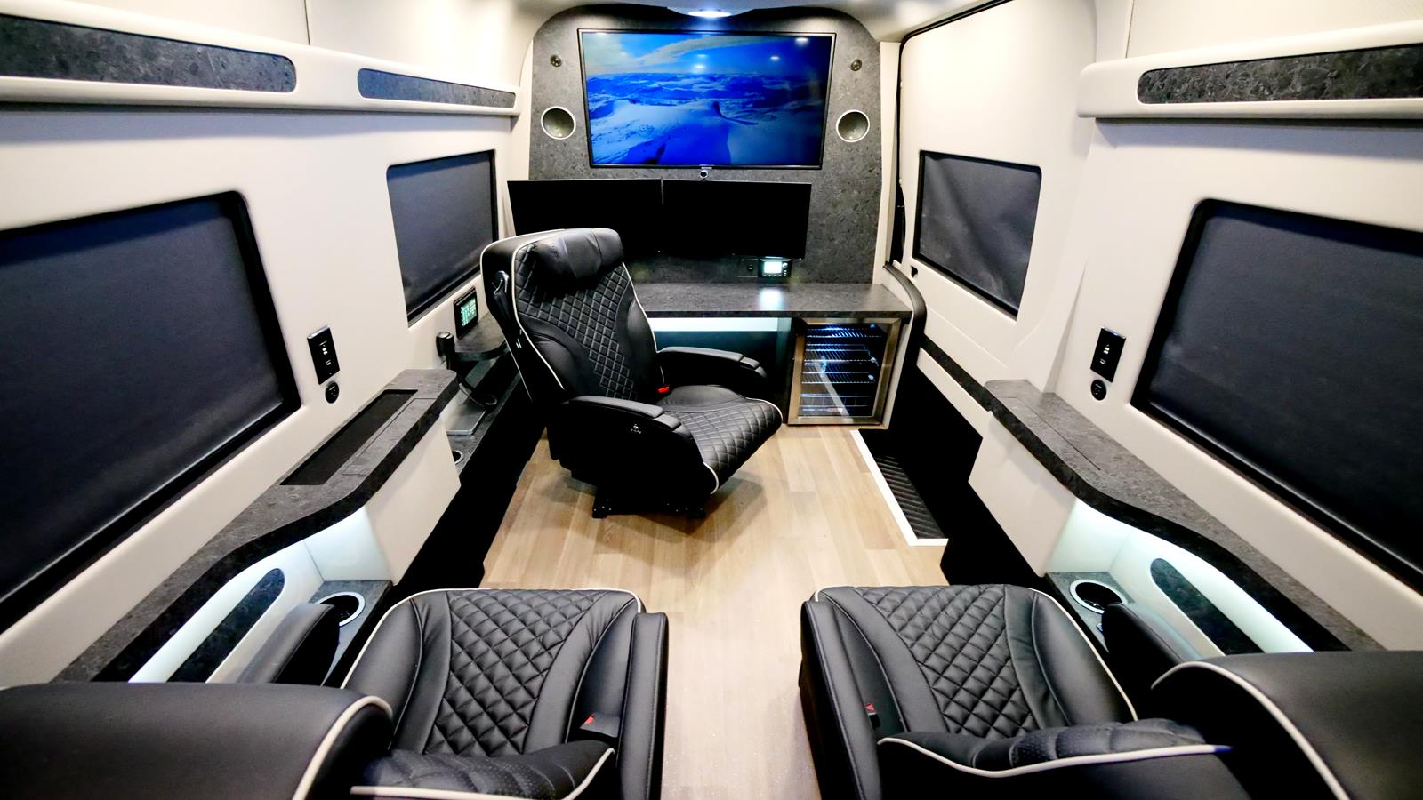 Executive Mobile Office Mercedes Sprinter - HQ Custom Design