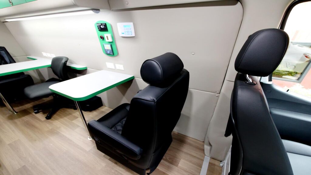 Mobile Office – Design 6 – HQ Custom Design