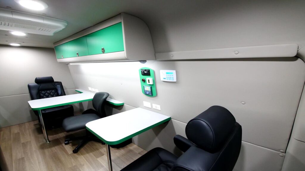 Mobile Office – Design 6 – HQ Custom Design