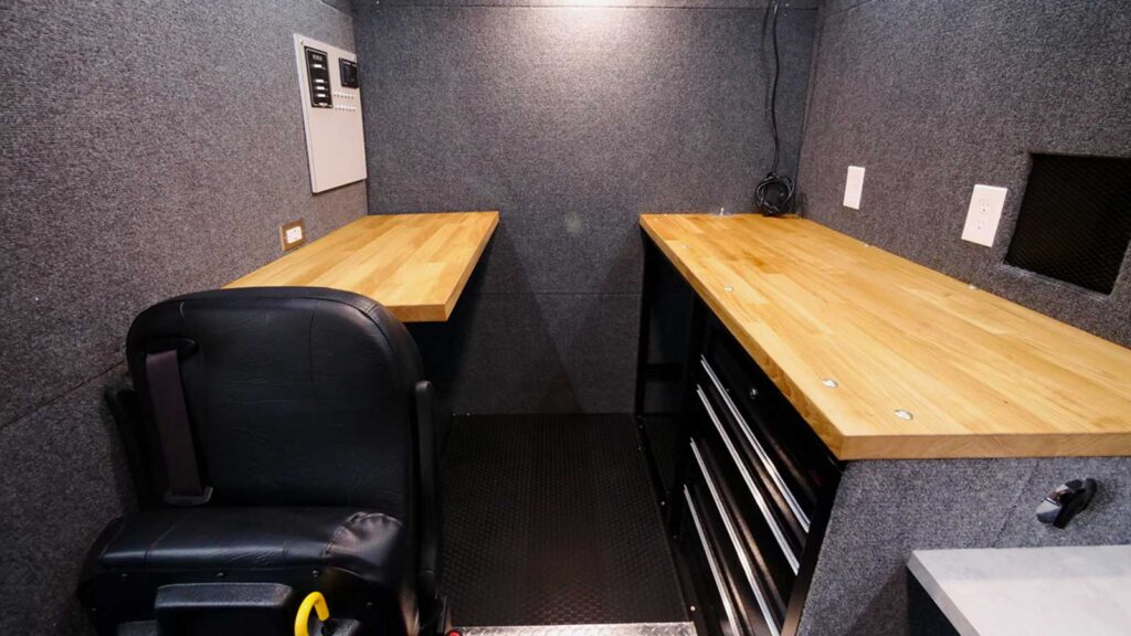 Mobile Office Repair Station - Design 15 - HQ Custom Design