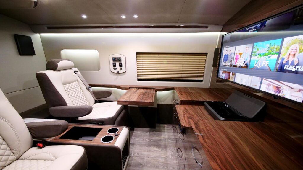 Mobile Office - Design 12 - HQ Custom Design